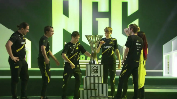 Игроки NAVI составили тир-лист оружия в PUBG